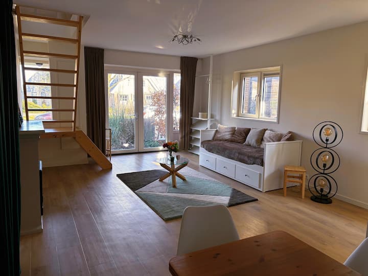 Cozy 2-br Flat – Close To Beach! - Castricum