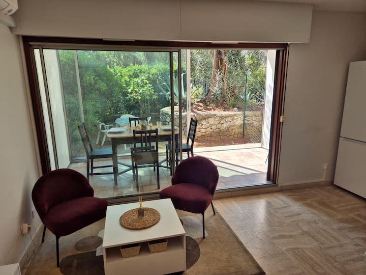 Studio Rez De Jardin à Villeneuve-loubet - Cagnes-sur-Mer