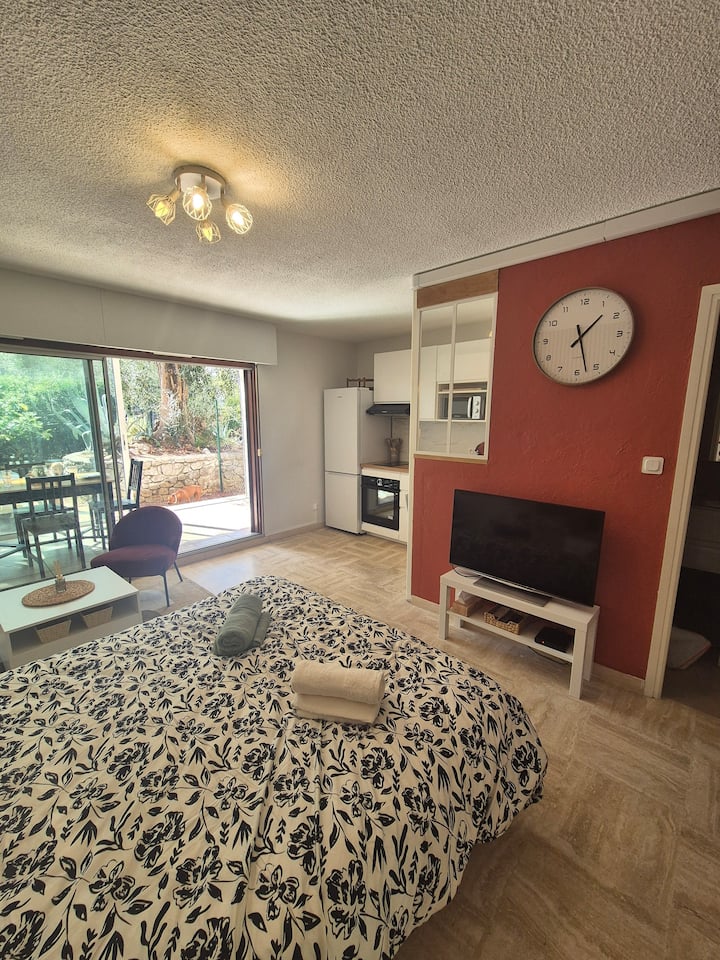 Studio Rez De Jardin à Villeneuve-loubet - Villeneuve-Loubet