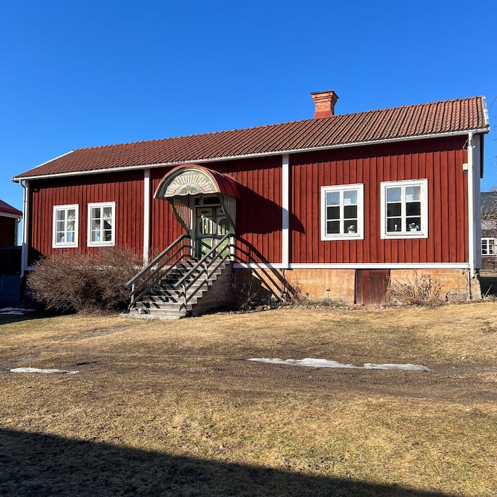 Genuint Boende På Hälsingegård - Hudiksvall