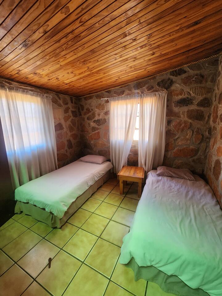 Chalet 1 - Buffelspoort