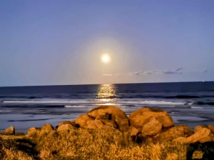 Alugo Espaço Completo - Itapoá