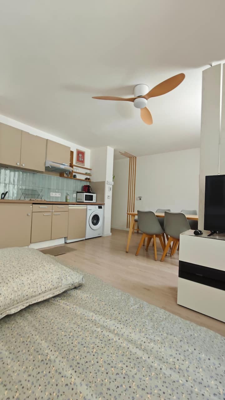 Studio Centre Joliette - Marseille