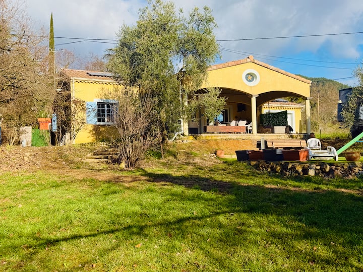 Villa Mistral · Séjour Pro Ou Familial En Ardèche - Privas