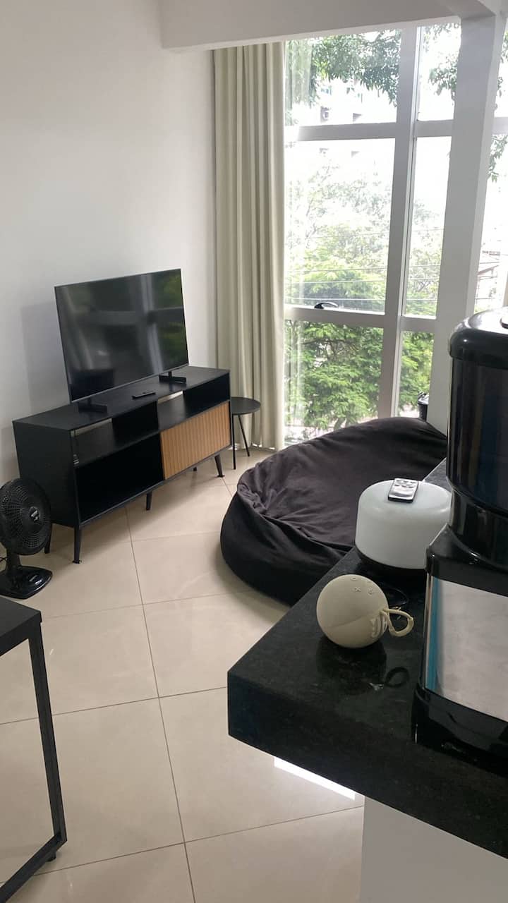 Flat Charmoso No Lourdes - Belo Horizonte
