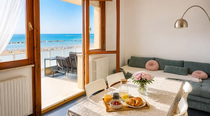 Terrazzo Panoramico Fronte Mare Zamponi - Civitanova Marche