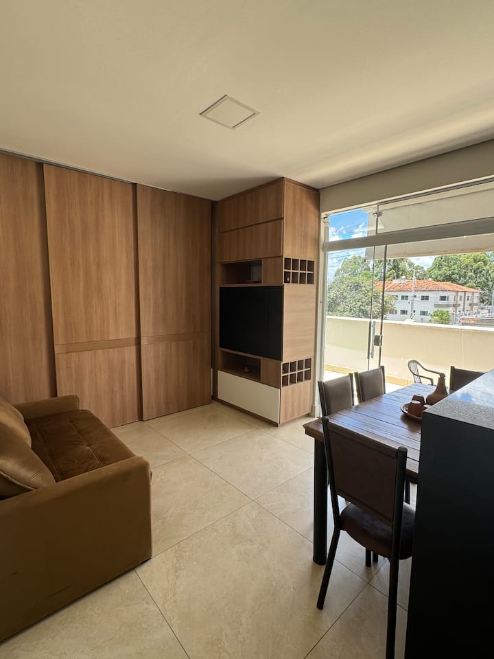 Flat Com Sala, Cozinha E Varanda - Diamantina