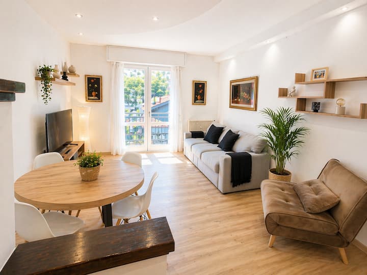 Casa Diamante Comfort Ad Arona - Self Check In - Arona, Italy