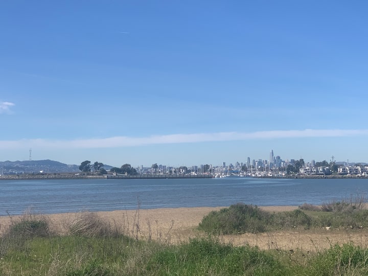 Outside Entry Studio Nr Crown Beach - Alameda