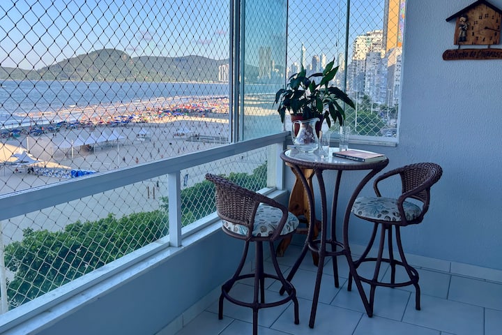 Vida à Beira Mar: Da Sala à Areia Em Minutos. - Balneário Camboriú