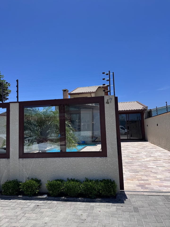 Sobrado Luxo Com Piscina Matinhos - Matinhos