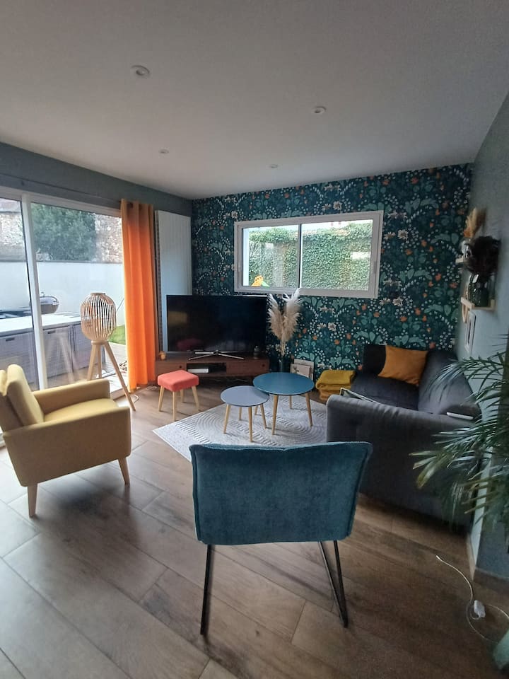 Belle Maison De Bourg - 그헝빌르