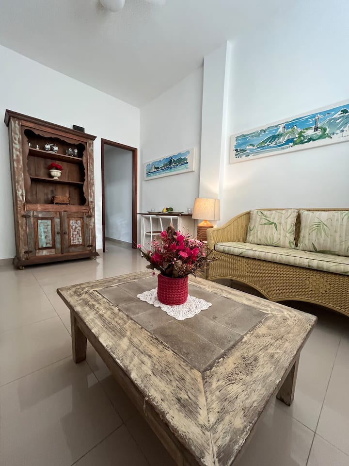 Leme Para 3 - Na Quadra Da Praia Com Garagem - Rio de Janeiro