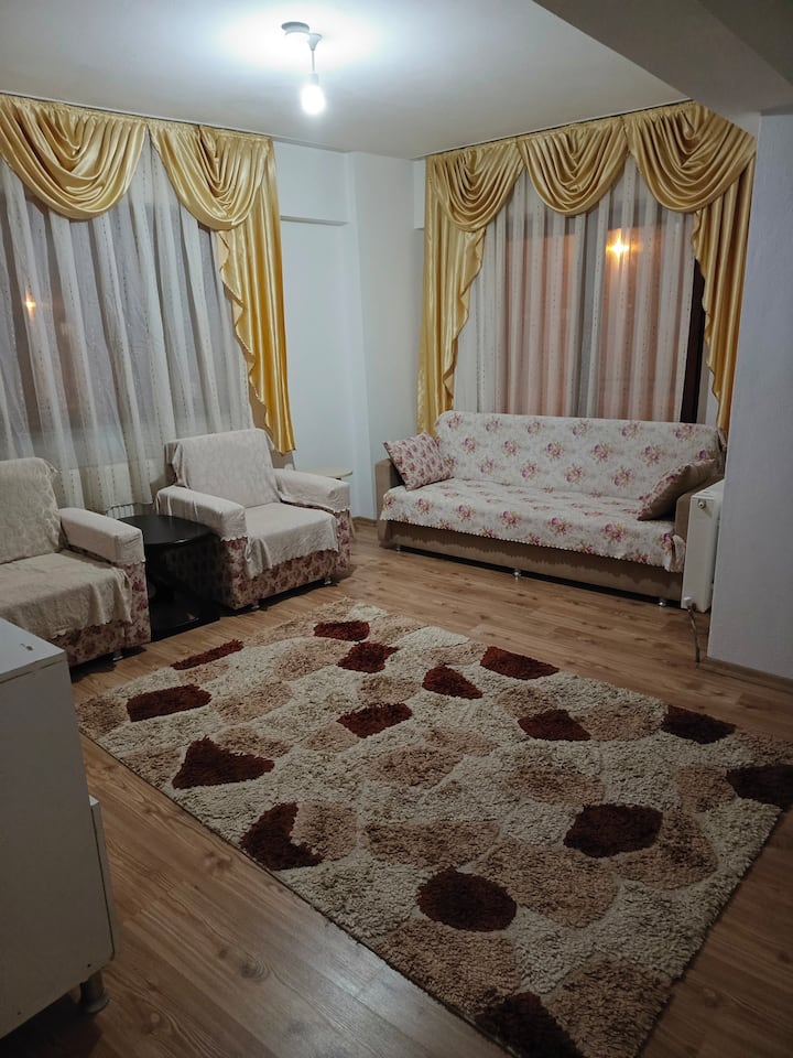 ÇArdak Merkezi Konumda  Daire - Gelibolu