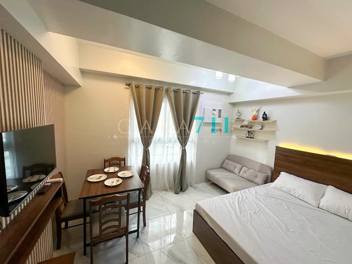 Cebu City Condominium- Casa Mira Towers - Cebu City