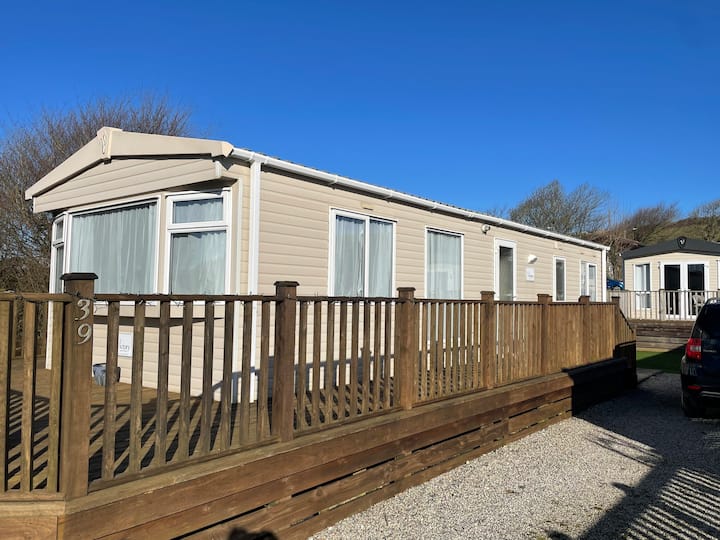 Ethel - Newquay