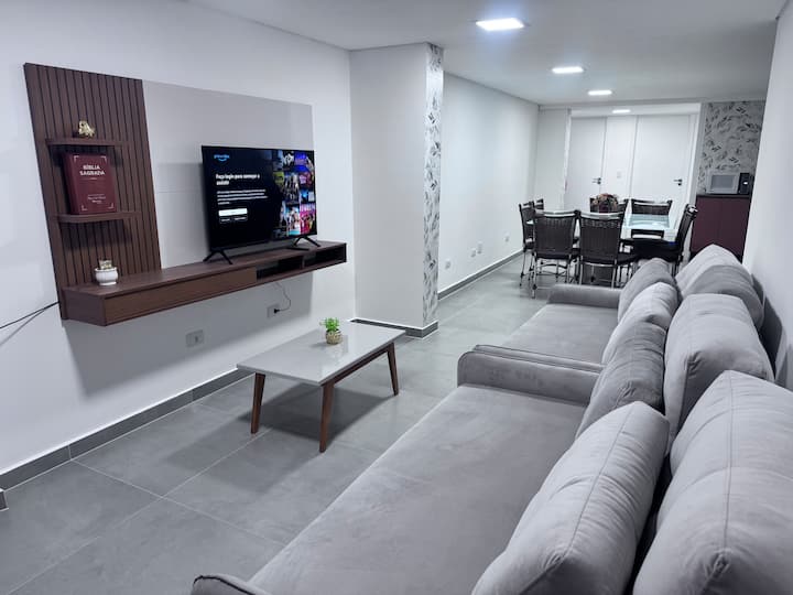 Apartamento Amplo Em Curitiba - Curitiba