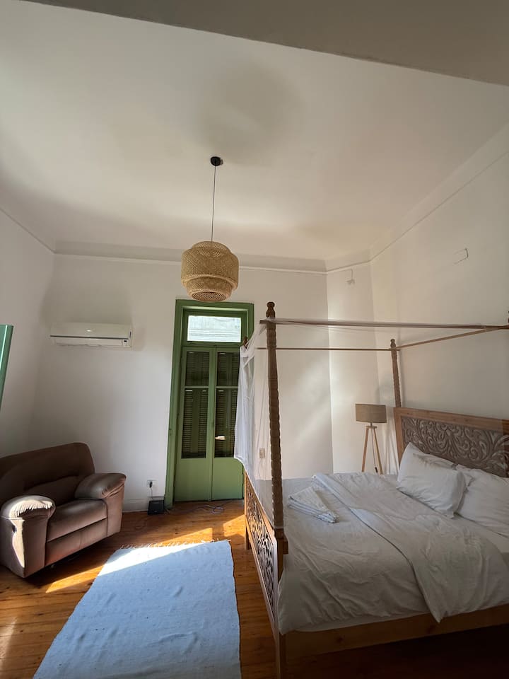 Elegant Royal Suite With Garden + Pool View 1015 4 - Caïro