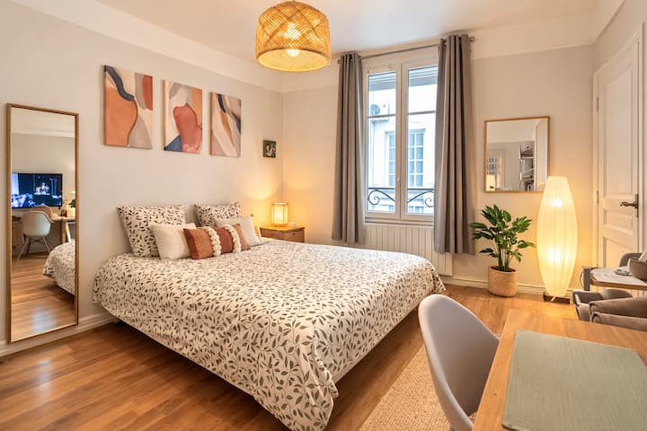 Studio Cosy Hyper Centre - Vieux Tours- Lit Queen - Tours