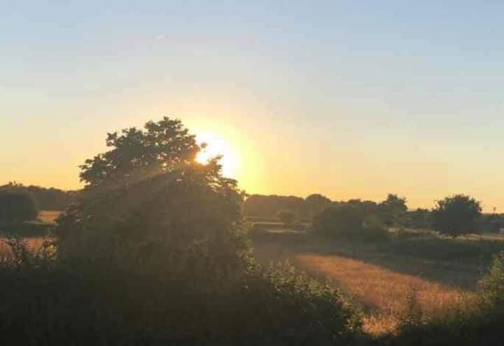 Cabin With Garden & Valley View - Bruton