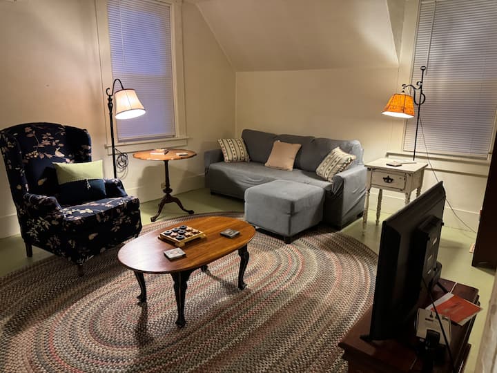 Cozy Apartment In Brattleboro Vt - Brattleboro, VT