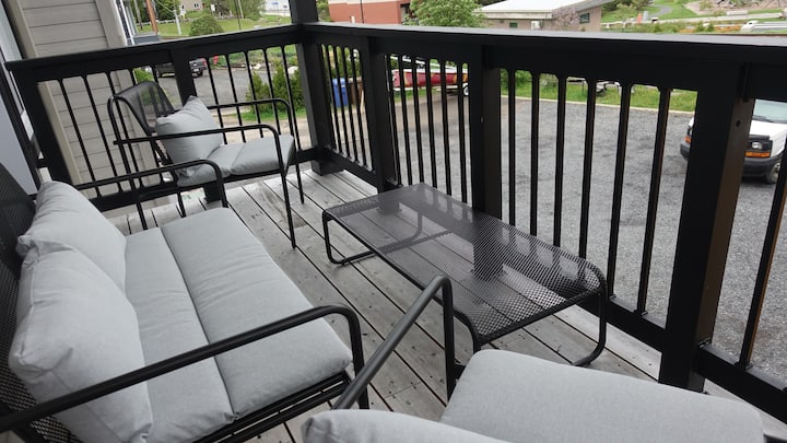 Chaleureux, Vue Imprenable Sur Le Fleuve - Clermont