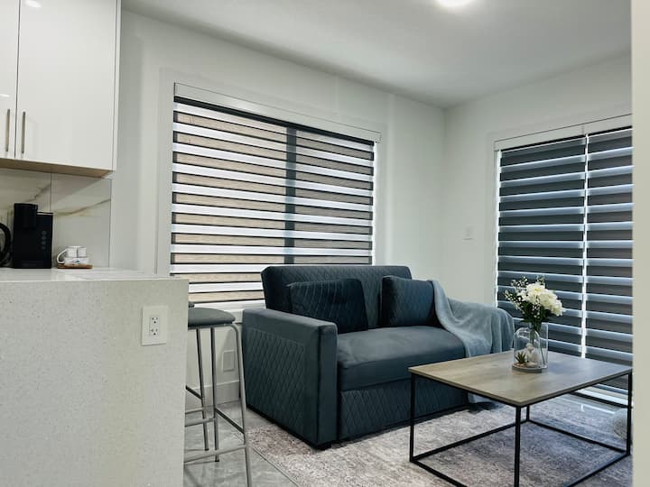 Cozy 2 Bedroom Suite | Pet Friendly | Garage - Edmonton