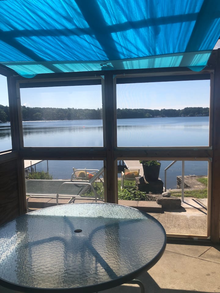 Nana’s Lake House - Taylor Brooke Winery, Woodstock