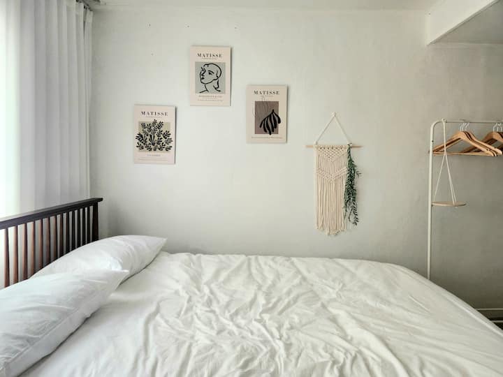 [할인]대구반월당#현대백화점#근대로#동성로#약령시#계산성당#서문시장#이월드#주차지원#짐보관 - Daegu