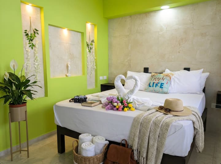 Amorous Escape · Beach 500m Fast Wifi · Value Stay - Playa del Carmen