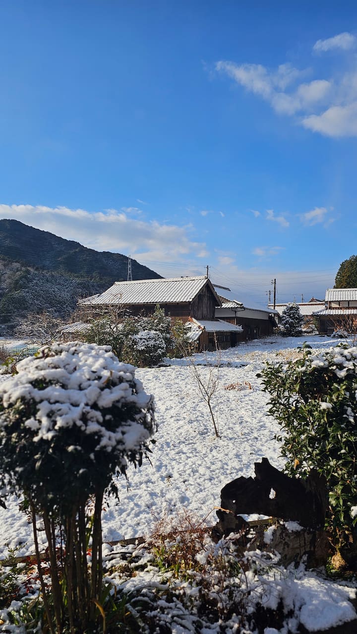 【山口県萩市】Wifi完備 ジブリの世界にいるかのような古民家 2人部屋 - Yamaguchi