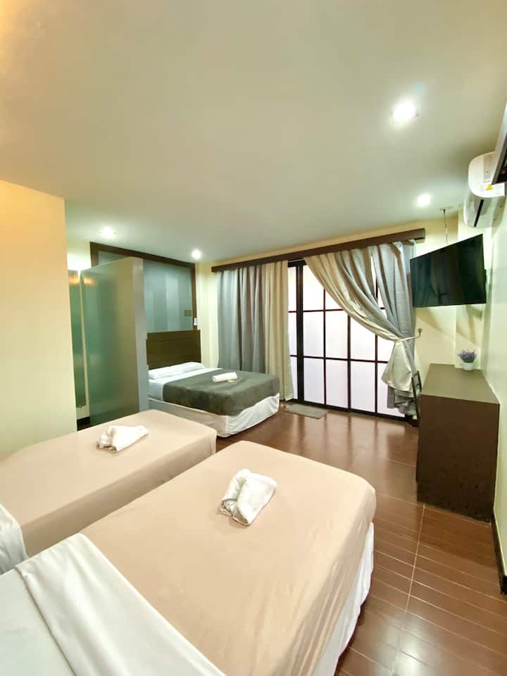 Rooftop Room 2 - Valencia City
