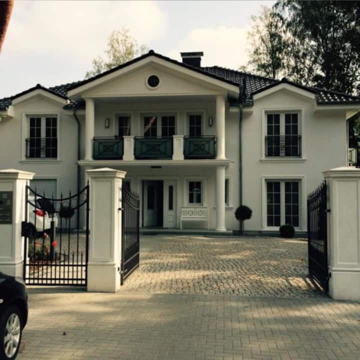 Villa Nathan - Hohen Neuendorf