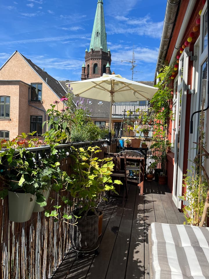City-centre Apartment W/ Balcony - Kopenhagen