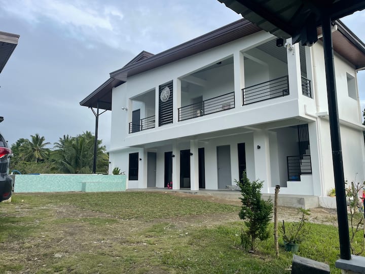 High Ground Private Resort - Silang