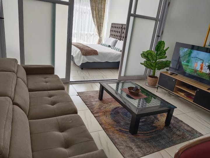 3-bedroom | Secure Estate | Prime Spot | Sandton - Sandton