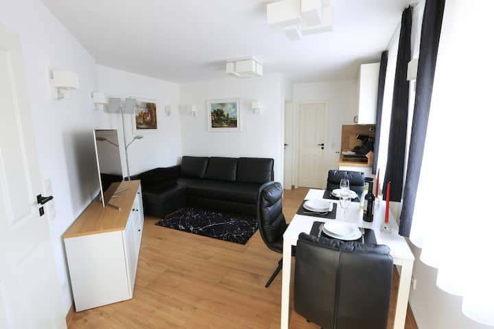 Design | 55" 4k-tv | Garten | Parkplatz | City - 奧格斯堡