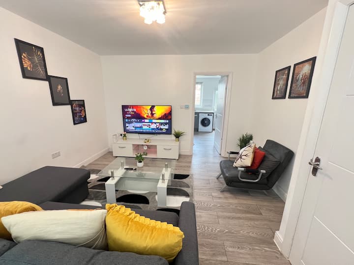 Free Parking/family/contractor - Bromsgrove