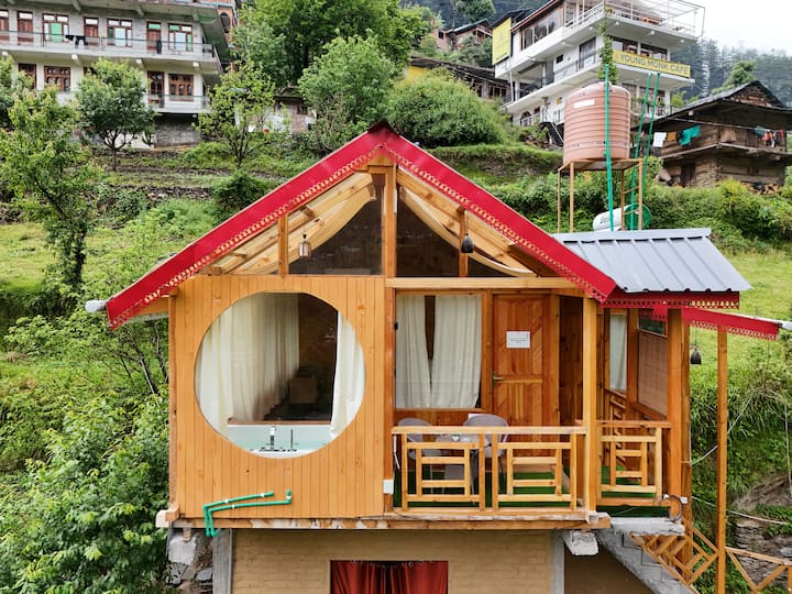 Jacuzzi Glasshouse In Jibhi (The Hot Tub Hideaway) - Jibhi