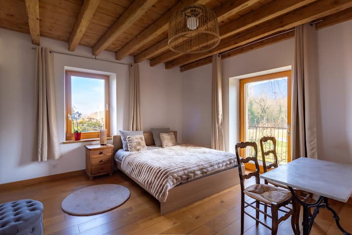 Chambre Double, Vue Sur Le Salève, 15min De Genève - Saint-Julien-en-Genevois