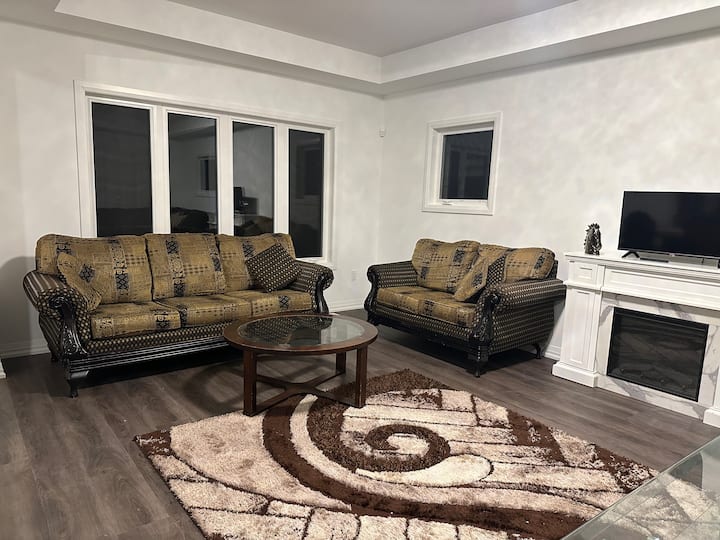 Master Bedroom - Welland