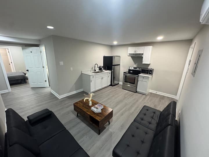 Private 1bd Apt In Greensboro - Greensboro, NC