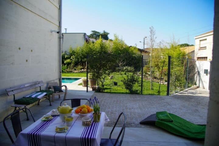 Bel Appartement De Charme Avec Parking - Pessac