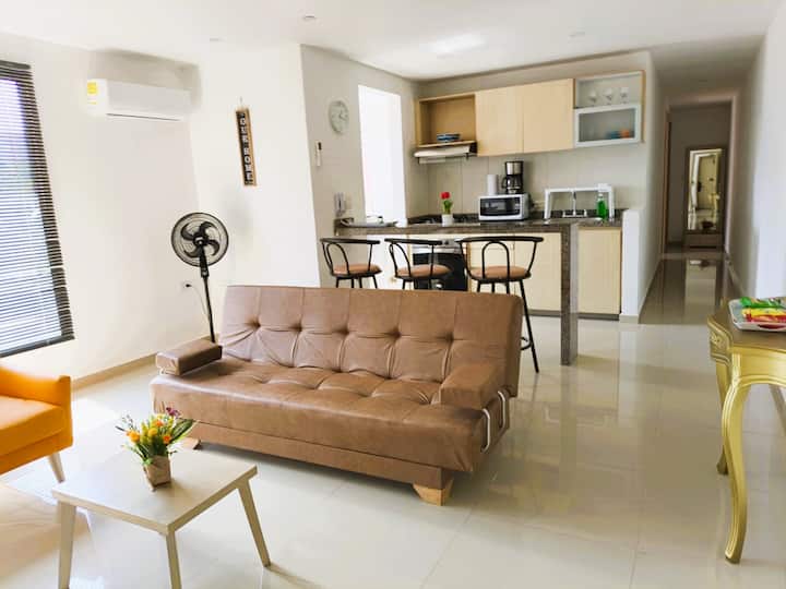Apartment Near Buenavista And Viva. Sleeps Upto 6. - Barranquilla