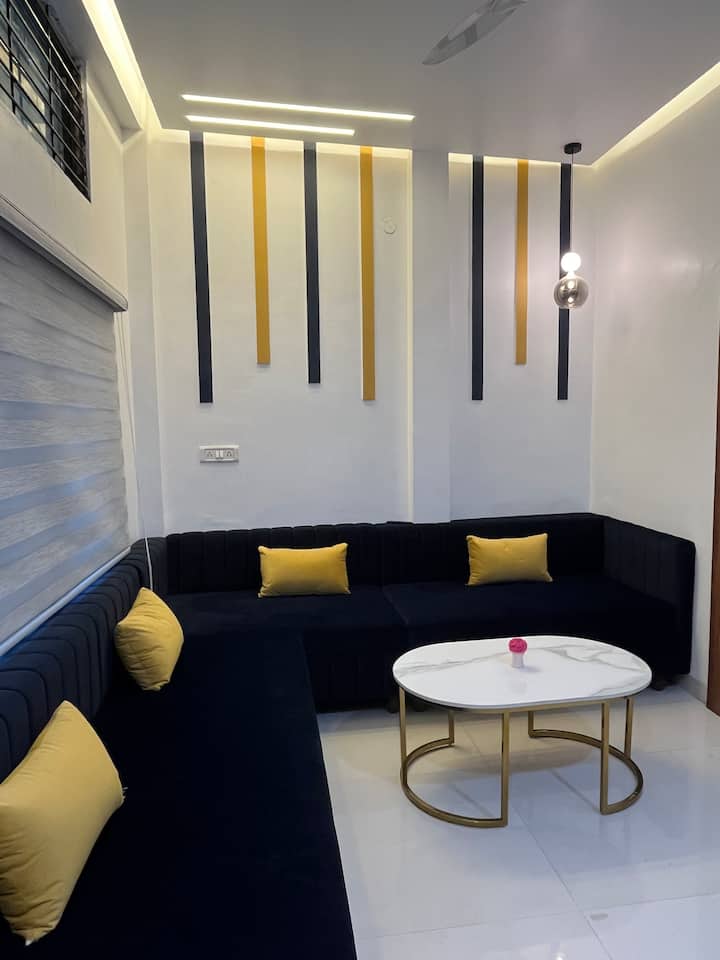 Will Love To Host You - Pithampur