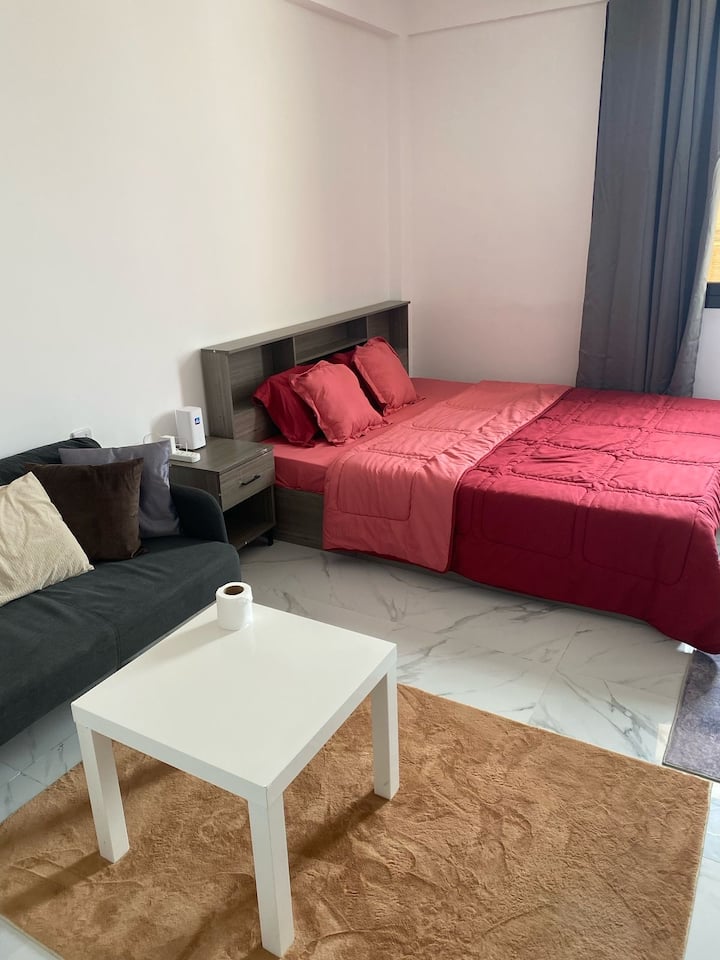 Cozy Studio - Prime Location Auh - Abu Dhabi