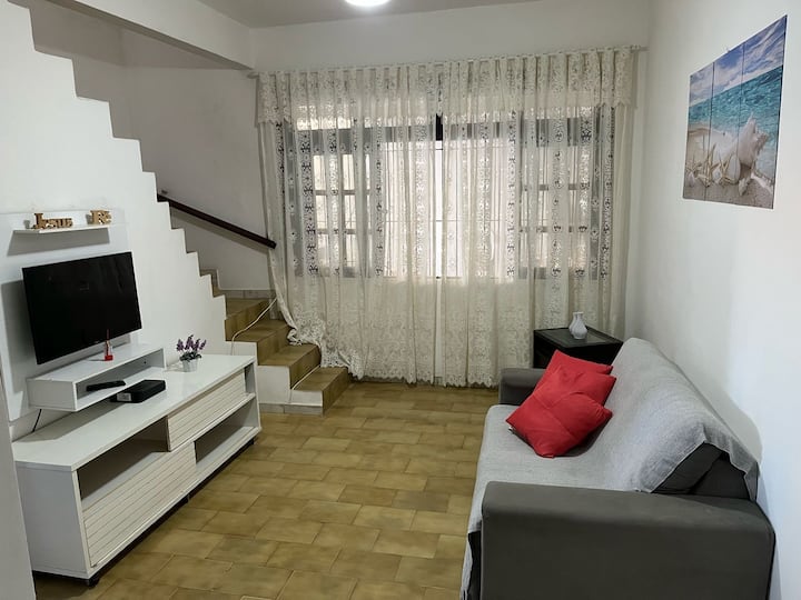Excelente Casa Na Beira Da Praia - Niterói