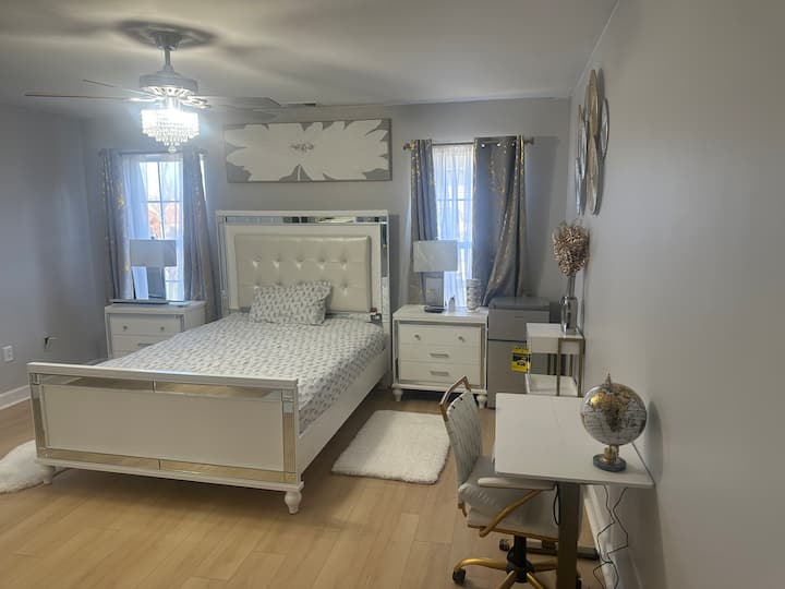 Little Paris - Nice Escape - Hanover, PA