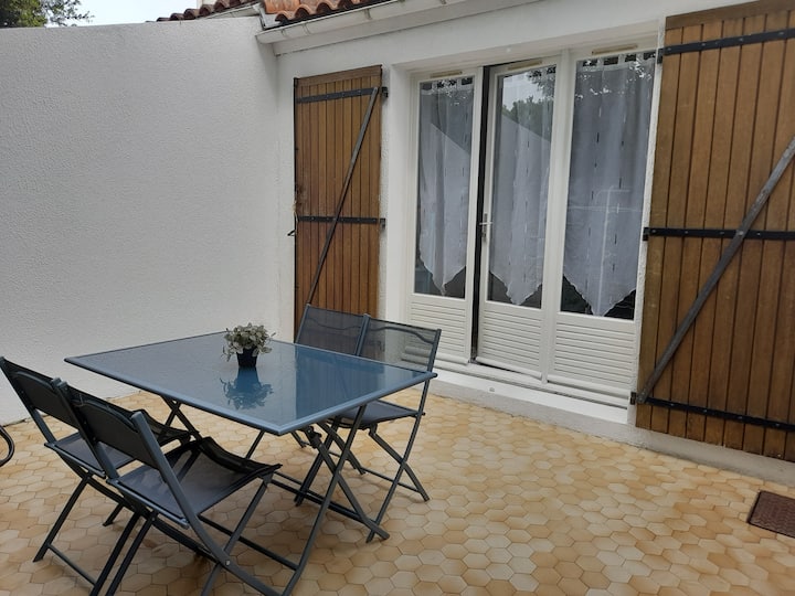 Grand Studio Avec Terrasse - Royan