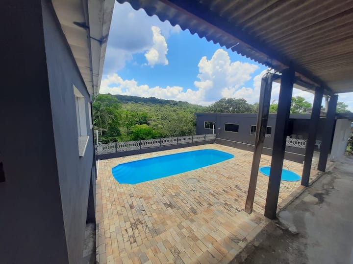 Chácara Com Piscina Em Mogi - Mogi das Cruzes